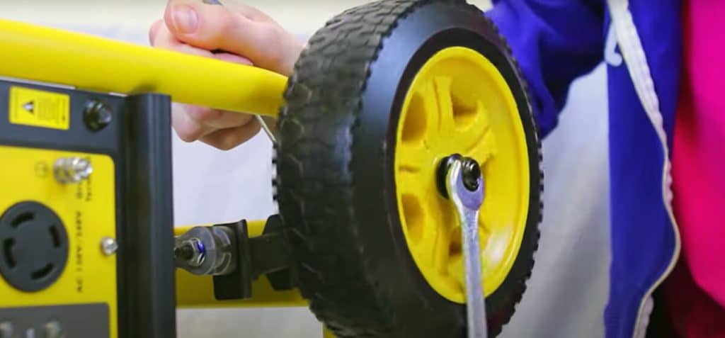 how to Installing wheels to a generator - BISON